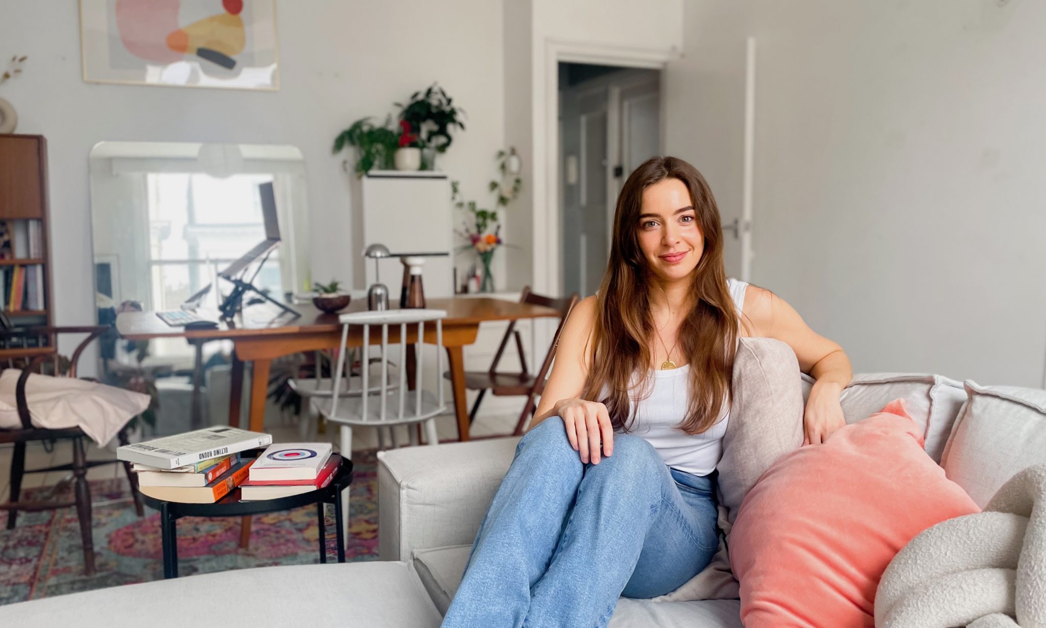 Guardian Spotlight: Jennifer, Actress - The LOWE Group LTD